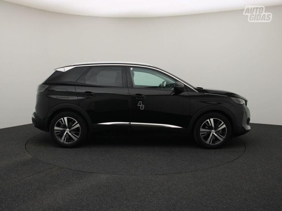 Black Peugeot 3008 2021 in Vilnius, with an engine capacity of 1.20 L and mileage of 158 thousand km for 14199 €, photo 9 on AUTOMOTO.COM.LV