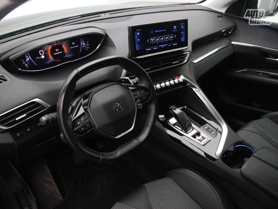 Melns Peugeot 3008 2021 Viļņa, ar dzinēja tilpumu 1.20 L un nobraukumu 141 tūkst. km par 15199 €, foto 17 vietnē AUTOMOTO.COM.LV