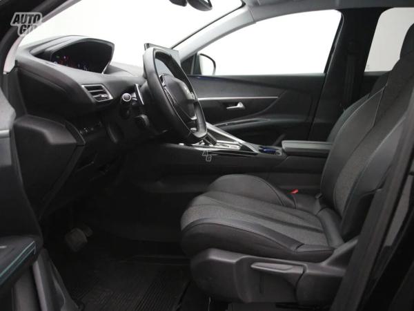 Black Peugeot 3008 2021 in Vilnius, with an engine capacity of 1.20 L and mileage of 115 thousand km for 16199 €, photo 4 on AUTOMOTO.COM.LV