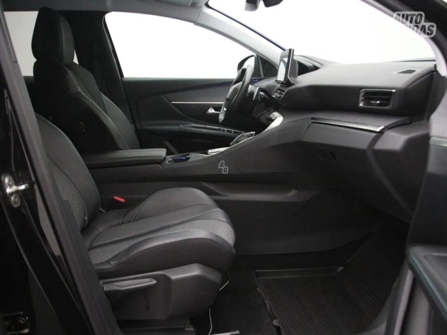 Melns Peugeot 3008 2021 Viļņa, ar dzinēja tilpumu 1.20 L un nobraukumu 115 tūkst. km par 16199 €, foto 15 vietnē AUTOMOTO.COM.LV