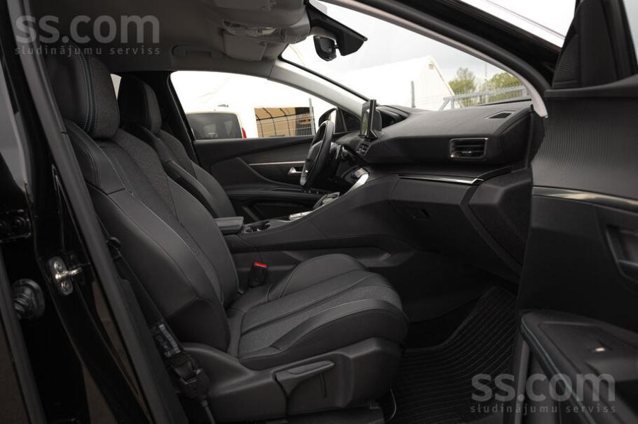 Black Peugeot 3008 2021 in Jelgava, with an engine capacity of 1.60 L and mileage of 135 thousand km for 16690 €, photo 10 on AUTOMOTO.COM.LV