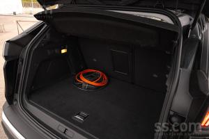 Black Peugeot 3008 2021 in Jelgava, with an engine capacity of 1.60 L and mileage of 135 thousand km for 16690 €, photo 15 on AUTOMOTO.COM.LV
