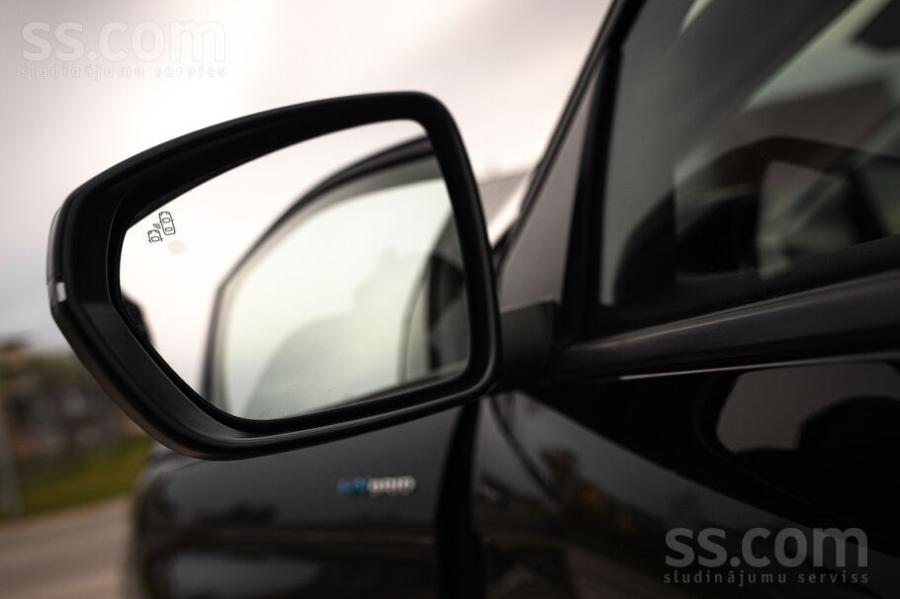 Black Peugeot 3008 2021 in Jelgava, with an engine capacity of 1.60 L and mileage of 135 thousand km for 16690 €, photo 16 on AUTOMOTO.COM.LV