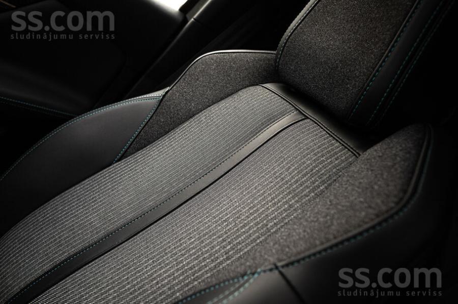 Black Peugeot 3008 2021 in Jelgava, with an engine capacity of 1.60 L and mileage of 135 thousand km for 16690 €, photo 26 on AUTOMOTO.COM.LV