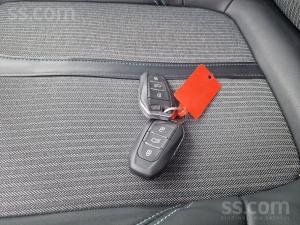 Black Peugeot 3008 2021 in Jelgava, with an engine capacity of 1.60 L and mileage of 135 thousand km for 16690 €, photo 29 on AUTOMOTO.COM.LV