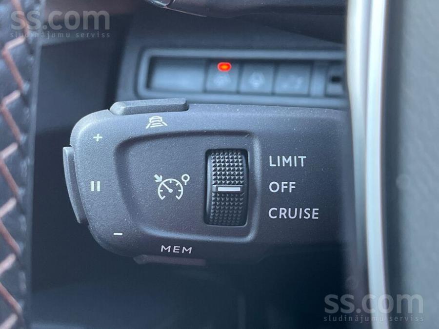 Black Peugeot 3008 2021 in Riga, with an engine capacity of 1.20 L and mileage of 94 thousand km for 20990 €, photo 21 on AUTOMOTO.COM.LV