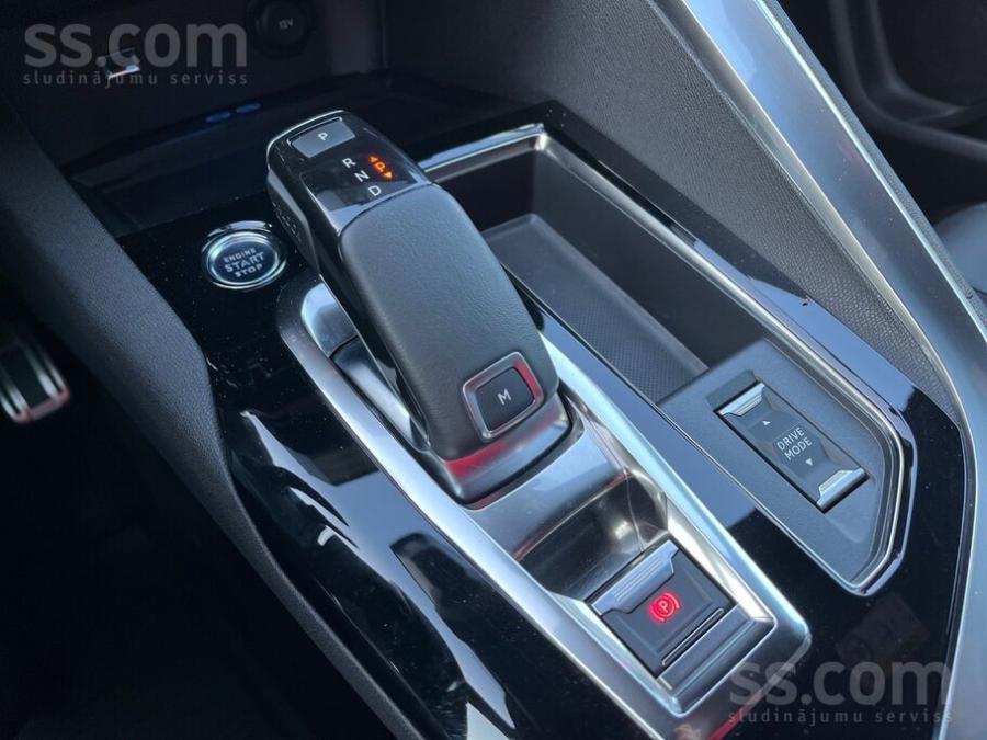 Black Peugeot 3008 2021 in Riga, with an engine capacity of 1.20 L and mileage of 94 thousand km for 20990 €, photo 28 on AUTOMOTO.COM.LV