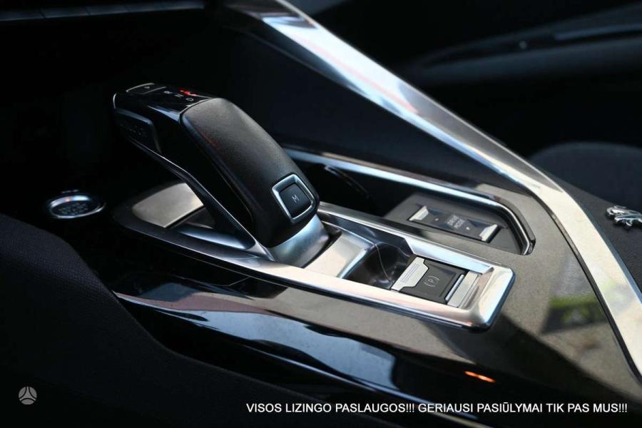 Melns Peugeot 3008 2021 Kretinga, ar dzinēja tilpumu 1.20 L un nobraukumu 112 tūkst. km par 12799 €, foto 23 vietnē AUTOMOTO.COM.LV