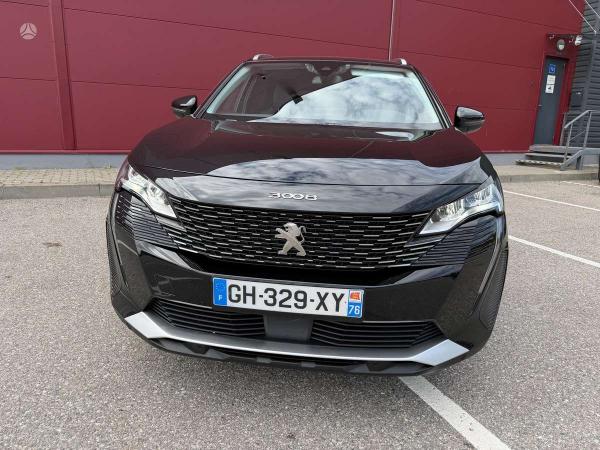 Black Peugeot 3008 2021 in Kaunas, with an engine capacity of 1.50 L and mileage of 245 thousand km for 15300 €, photo 2 on AUTOMOTO.COM.LV