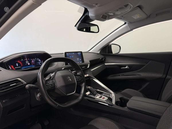 Black Peugeot 3008 2021 in Vilnius, with an engine capacity of 1.20 L and mileage of 64 thousand km for 15790 €, photo 10 on AUTOMOTO.COM.LV