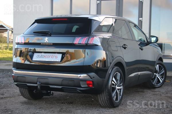 Black Peugeot 3008 2021 in Tukums, with an engine capacity of 1.50 L and mileage of 196 thousand km for 15995 €, photo 5 on AUTOMOTO.COM.LV