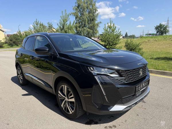 Black Peugeot 3008 2021 in Kaunas, with an engine capacity of 1.20 L and mileage of 146 thousand km for 13800 €, photo 4 on AUTOMOTO.COM.LV