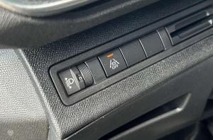 Melns Peugeot 3008 2021 Tauragė, ar dzinēja tilpumu 1.50 L un nobraukumu 186 tūkst. km par 12400 €, foto 17 vietnē AUTOMOTO.COM.LV