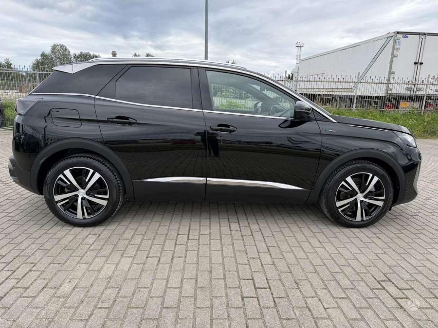 Melns Peugeot 3008 2021 Marijampole, ar dzinēja tilpumu 1.60 L un nobraukumu 111 tūkst. km par 17500 €, foto 8 vietnē AUTOMOTO.COM.LV