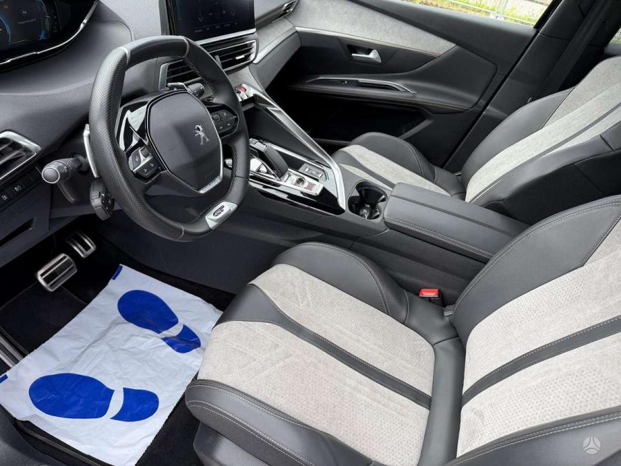Melns Peugeot 3008 2021 Marijampole, ar dzinēja tilpumu 1.60 L un nobraukumu 111 tūkst. km par 17500 €, foto 22 vietnē AUTOMOTO.COM.LV