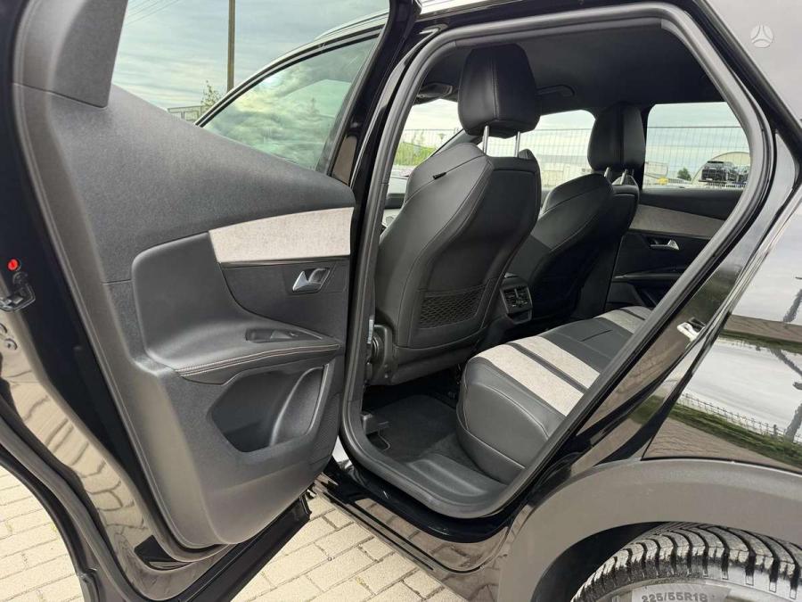 Melns Peugeot 3008 2021 Marijampole, ar dzinēja tilpumu 1.60 L un nobraukumu 111 tūkst. km par 17500 €, foto 27 vietnē AUTOMOTO.COM.LV