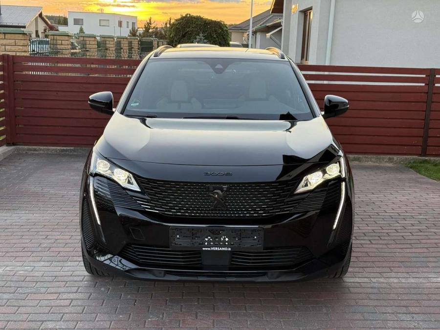 Black Peugeot 3008 2021 in Siauliai, with an engine capacity of 1.60 L and mileage of 166 thousand km for 19990 €, photo 3 on AUTOMOTO.COM.LV
