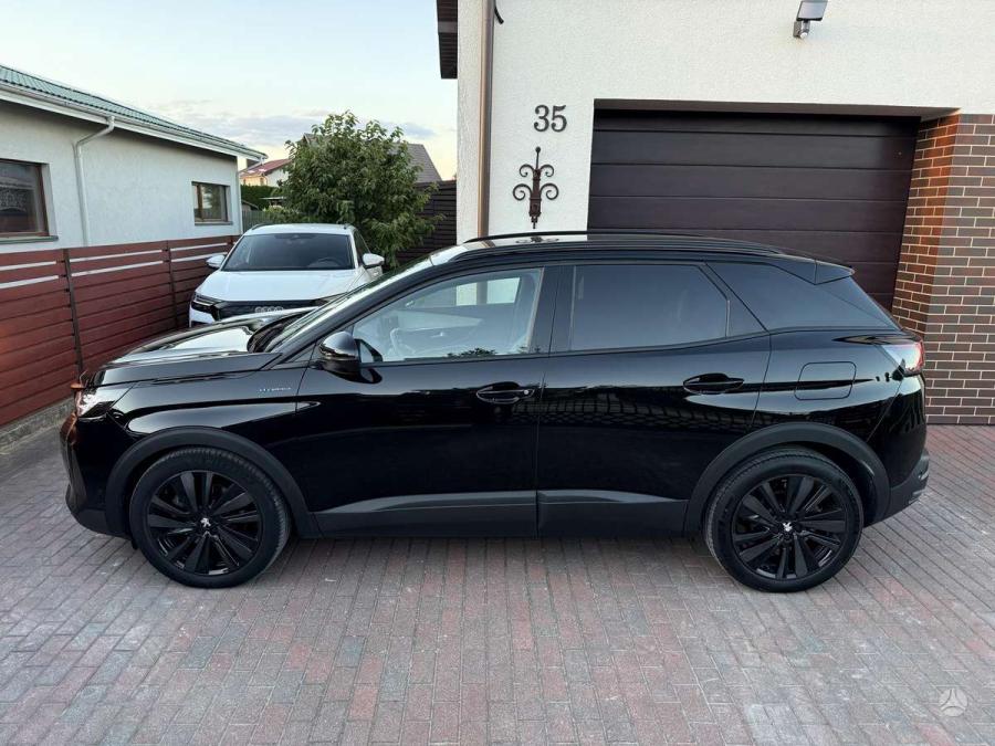 Black Peugeot 3008 2021 in Siauliai, with an engine capacity of 1.60 L and mileage of 166 thousand km for 19990 €, photo 9 on AUTOMOTO.COM.LV