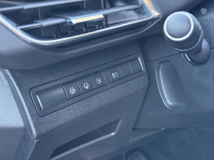 Black Peugeot 3008 2021 in Siauliai, with an engine capacity of 1.60 L and mileage of 166 thousand km for 19990 €, photo 19 on AUTOMOTO.COM.LV
