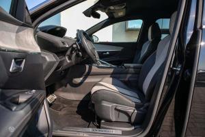 Black Peugeot 3008 2021 in Kaunas, with an engine capacity of 1.60 L and mileage of 182 thousand km for 17750 €, photo 29 on AUTOMOTO.COM.LV