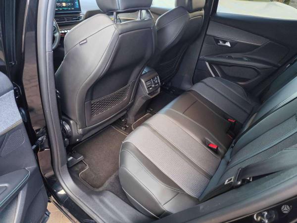 Black Peugeot 3008 2021 in Kaunas, with an engine capacity of 1.60 L and mileage of 131 thousand km for 17364 €, photo 9 on AUTOMOTO.COM.LV