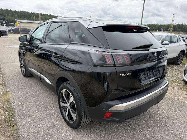 Melns Peugeot 3008 2021 Viļņa, ar dzinēja tilpumu 1.20 L un nobraukumu 197 tūkst. km par 9990 €, foto 4 vietnē AUTOMOTO.COM.LV