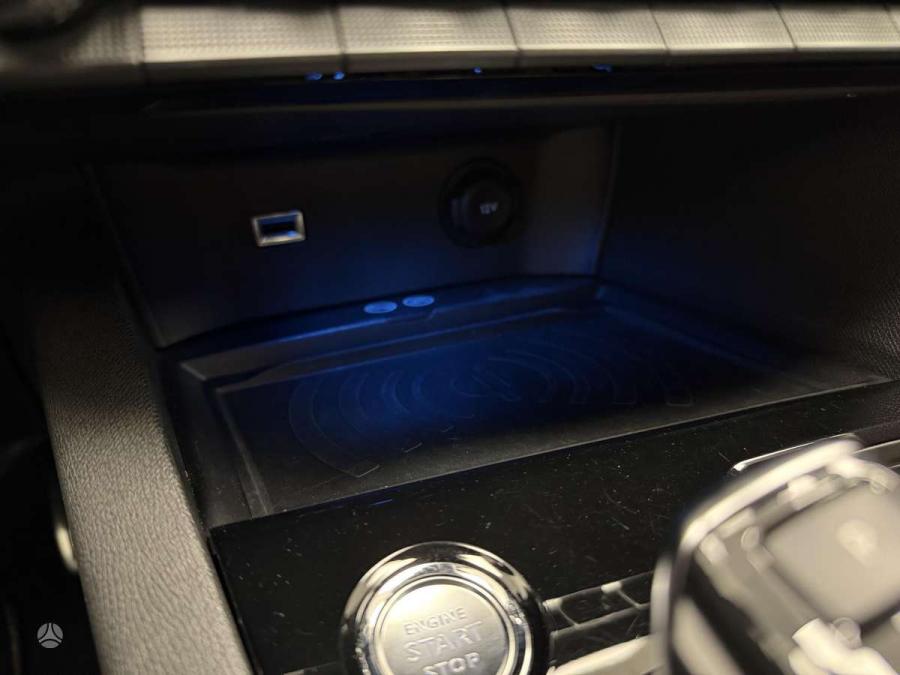 Melns Peugeot 3008 2021 Viļņa, ar dzinēja tilpumu 1.20 L un nobraukumu 151 tūkst. km par 16190 €, foto 19 vietnē AUTOMOTO.COM.LV