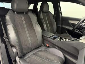 Melns Peugeot 3008 2021 Viļņa, ar dzinēja tilpumu 1.20 L un nobraukumu 151 tūkst. km par 16190 €, foto 29 vietnē AUTOMOTO.COM.LV