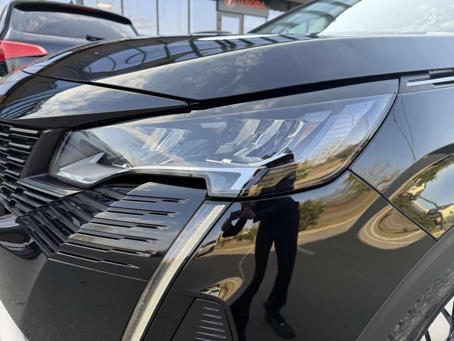 Black Peugeot 3008 2021 in Kaunas, with an engine capacity of 1.20 L and mileage of 184 thousand km for 13200 €, photo 14 on AUTOMOTO.COM.LV