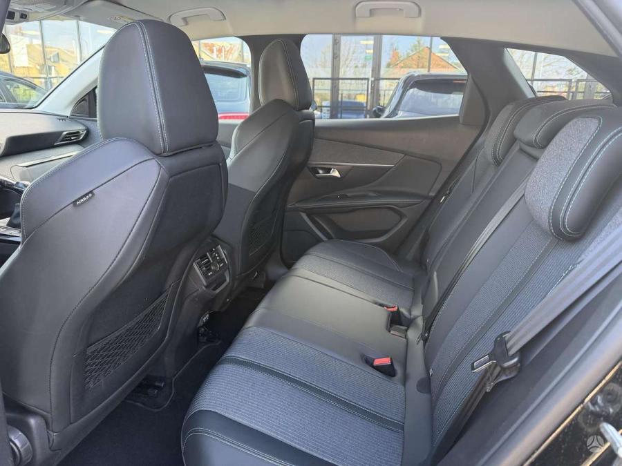 Black Peugeot 3008 2021 in Kaunas, with an engine capacity of 1.20 L and mileage of 184 thousand km for 13200 €, photo 18 on AUTOMOTO.COM.LV