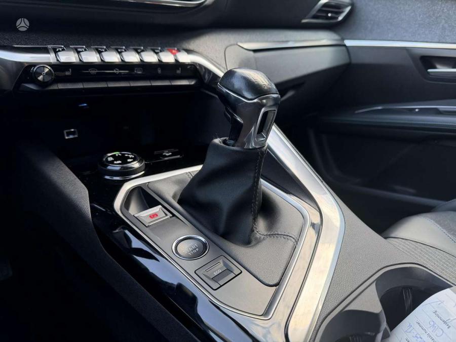 Melns Peugeot 3008 2021 Kauņa, ar dzinēja tilpumu 1.20 L un nobraukumu 184 tūkst. km par 12900 €, foto 25 vietnē AUTOMOTO.COM.LV