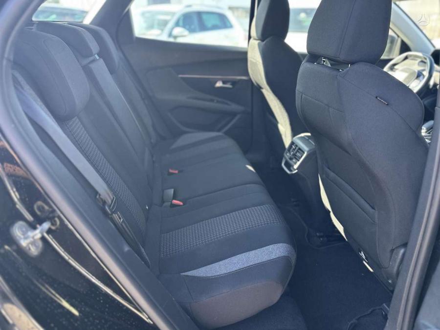 Melns Peugeot 3008 2021 Tauragė, ar dzinēja tilpumu 1.50 L un nobraukumu 180 tūkst. km par 11500 €, foto 10 vietnē AUTOMOTO.COM.LV