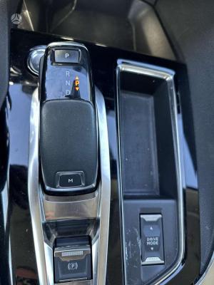 Melns Peugeot 3008 2021 Tauragė, ar dzinēja tilpumu 1.50 L un nobraukumu 180 tūkst. km par 11500 €, foto 14 vietnē AUTOMOTO.COM.LV