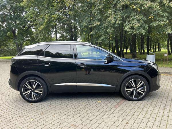 Black Peugeot 3008 2021 in Taurage, with an engine capacity of 1.50 L and mileage of 169 thousand km for 15950 €, photo 5 on AUTOMOTO.COM.LV