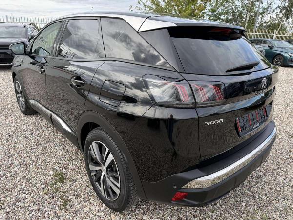 Peugeot 3008 2021 in Marijampole on AUTOMOTO.COM.LV Black Peugeot 3008 2021 in Marijampole, with an engine capacity of 1.60 L and mileage of 123 thousand km for 16595 €, photo 8 on AUTOMOTO.COM.LV