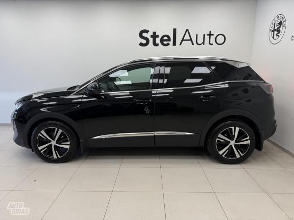 Black Peugeot 3008 2021 in Vilnius, with an engine capacity of 1.20 L and mileage of 151 thousand km for 16190 €, photo 3 on AUTOMOTO.COM.LV