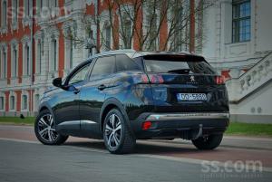 Black Peugeot 3008 2021 in Jelgava, with an engine capacity of 1.60 L and mileage of 211 thousand km for 16500 €, photo 5 on AUTOMOTO.COM.LV