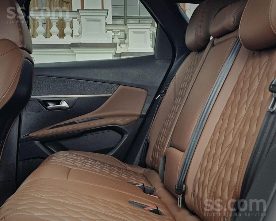 Black Peugeot 3008 2021 in Jelgava, with an engine capacity of 1.60 L and mileage of 211 thousand km for 16500 €, photo 6 on AUTOMOTO.COM.LV