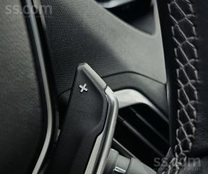 Black Peugeot 3008 2021 in Jelgava, with an engine capacity of 1.60 L and mileage of 211 thousand km for 16500 €, photo 15 on AUTOMOTO.COM.LV