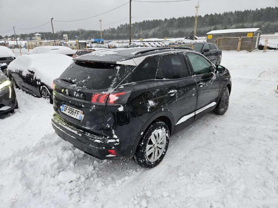 Melns Peugeot 3008 2022 Viļņa, ar dzinēja tilpumu 1.20 L un nobraukumu 118 tūkst. km par 14883 €, foto 5 vietnē AUTOMOTO.COM.LV