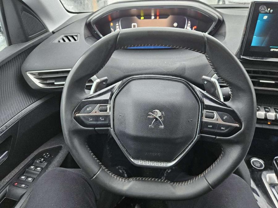 Melns Peugeot 3008 2022 Viļņa, ar dzinēja tilpumu 1.20 L un nobraukumu 118 tūkst. km par 14883 €, foto 10 vietnē AUTOMOTO.COM.LV