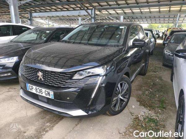 Melns Peugeot 3008 2022 Viļņa, ar dzinēja tilpumu 1.20 L un nobraukumu 135 tūkst. km par 15246 €, foto 1 vietnē AUTOMOTO.COM.LV