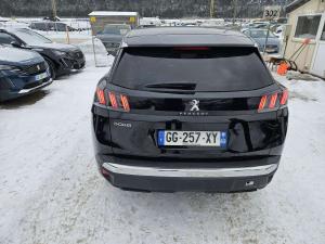 Black Peugeot 3008 2022 in Vilnius, with an engine capacity of 1.20 L and mileage of 140 thousand km for 15367 €, photo 6 on AUTOMOTO.COM.LV