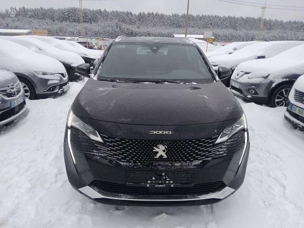 Melns Peugeot 3008 2022 Viļņa, ar dzinēja tilpumu 1.50 L un nobraukumu 116 tūkst. km par 18755 €, foto 1 vietnē AUTOMOTO.COM.LV