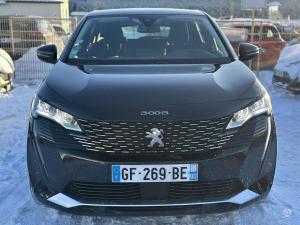 Melns Peugeot 3008 2022 Viļņa, ar dzinēja tilpumu 1.20 L un nobraukumu 134 tūkst. km par 14277 €, foto 2 vietnē AUTOMOTO.COM.LV