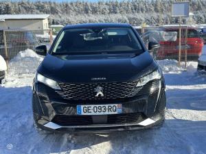 Melns Peugeot 3008 2022 Viļņa, ar dzinēja tilpumu 1.50 L un nobraukumu 172 tūkst. km par 16092 €, foto 2 vietnē AUTOMOTO.COM.LV