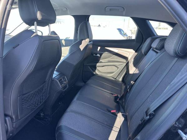 Black Peugeot 3008 2022 in Vilnius, with an engine capacity of 1.50 L and mileage of 172 thousand km for 16092 €, photo 11 on AUTOMOTO.COM.LV