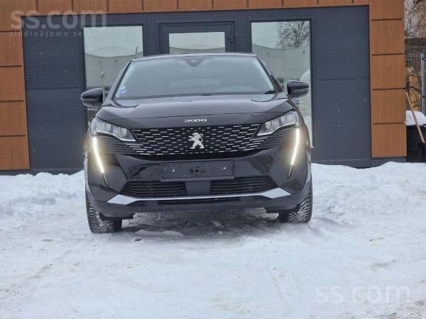 Melns Peugeot 3008 2022 Jelgava, ar dzinēja tilpumu 1.60 L un nobraukumu 136 tūkst. km par 17500 €, foto 3 vietnē AUTOMOTO.COM.LV