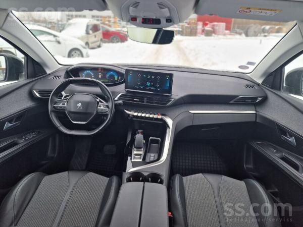 Melns Peugeot 3008 2022 Jelgava, ar dzinēja tilpumu 1.60 L un nobraukumu 136 tūkst. km par 17500 €, foto 9 vietnē AUTOMOTO.COM.LV