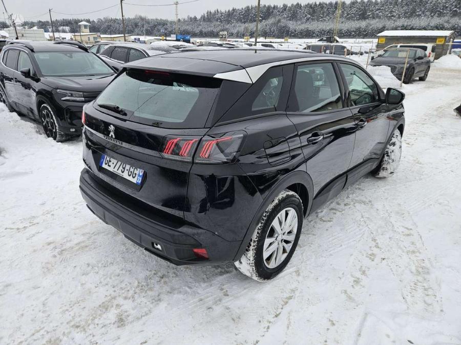 Black Peugeot 3008 2022 in Vilnius, with an engine capacity of 1.20 L and mileage of 186 thousand km for 12463 €, photo 5 on AUTOMOTO.COM.LV